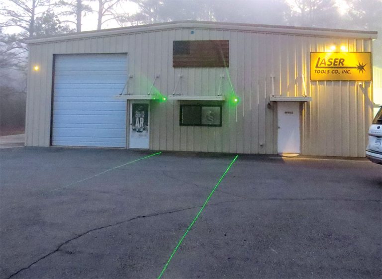 DAYLIGH GLX LASER DOCKING™ SYSTEM FOR TRUCKS & TRAILERS